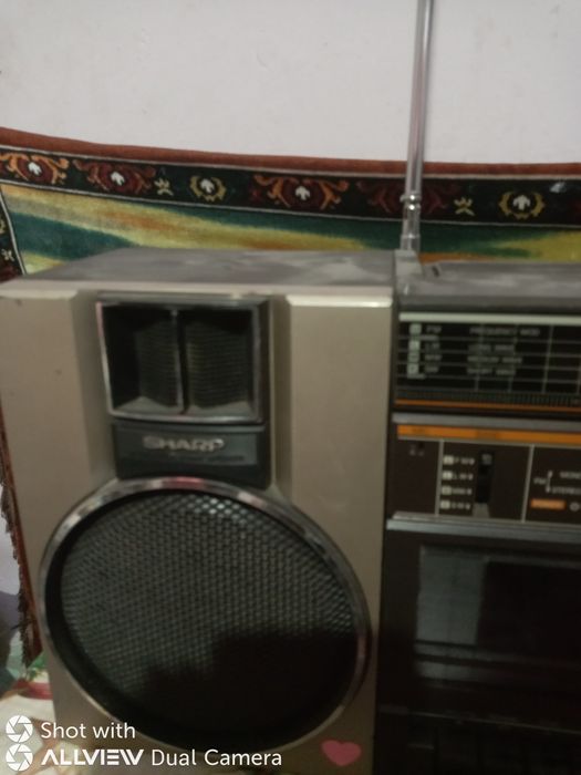 Vând casetofon sharp Medias • OLX.ro