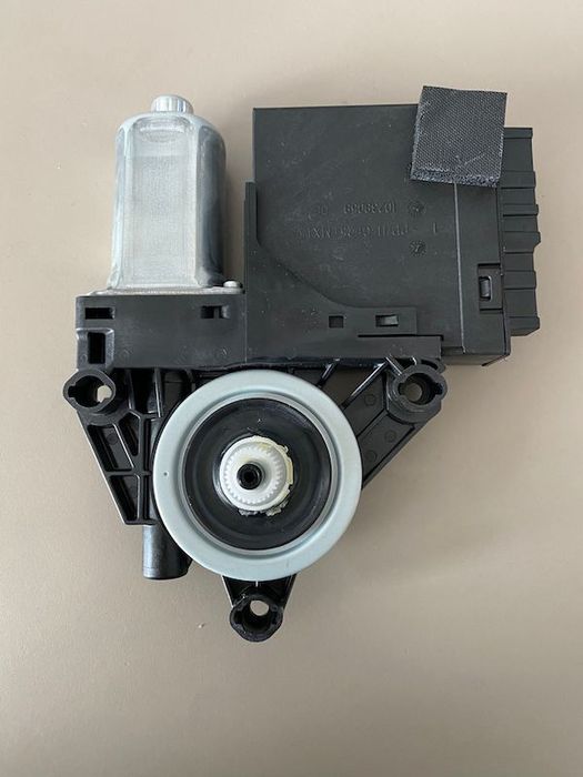 Modul Usa DDM Stanga Fata Volvo XC40 31674755 Baia • OLX.ro