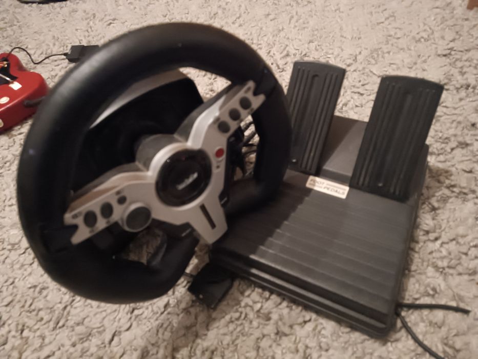 Volan Racing wheel + pedale , compatibil cu PlayStation 2 PS2 PS 2 ...