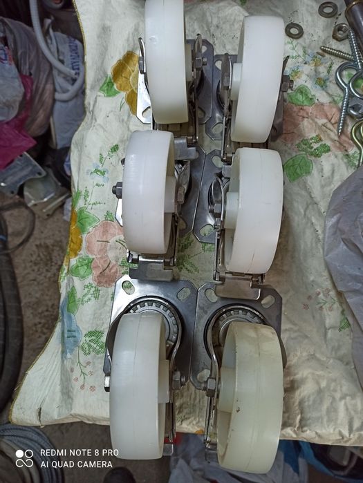 Roți pivotante din inox cu frână Adjud • OLX.ro