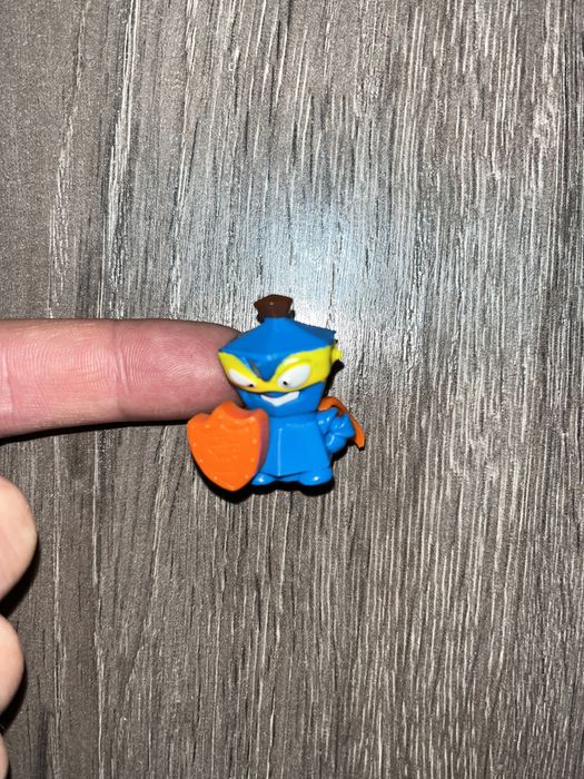 Superthings*Ultra Rare(Kid Fury,Enigma,Kid Kazoom,Oculus Max Bucuresti ...