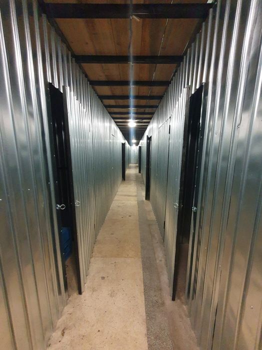 Boxe depozitare de inchiriat, spațiu depozitare, container, boxa ...