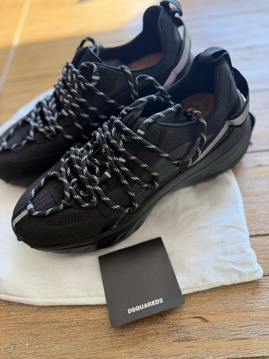 Dsq мъжки обувки 165лв с прахоторба 40-45 гр. Бяла • OLX.bg