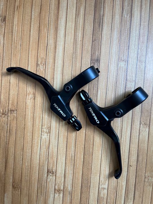 Лот компоненти и аксесоари за колела - Shimano, Tektro, Gates и др. гр ...