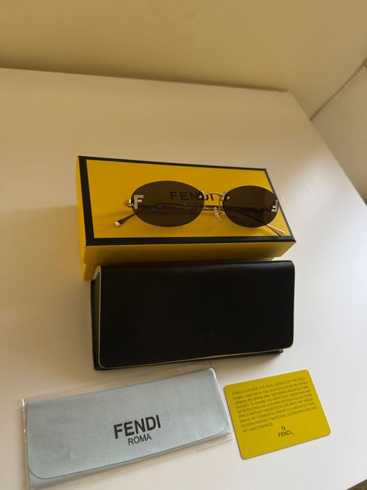 Fendi First Crystal FE4075US 30A с. Агатово • OLX.bg