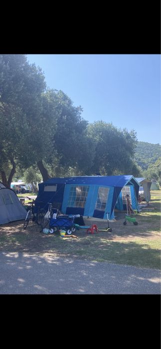 Cort rulota, provenienta italia, acte valabile pentru inmatriculat ...