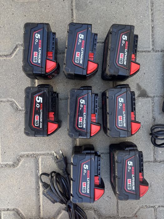 Acumulatori milwaukee 18V 5.0ah / incarcator milwaulee M12-18FC rapid Bucuresti Sectorul 1 • OLX.ro
