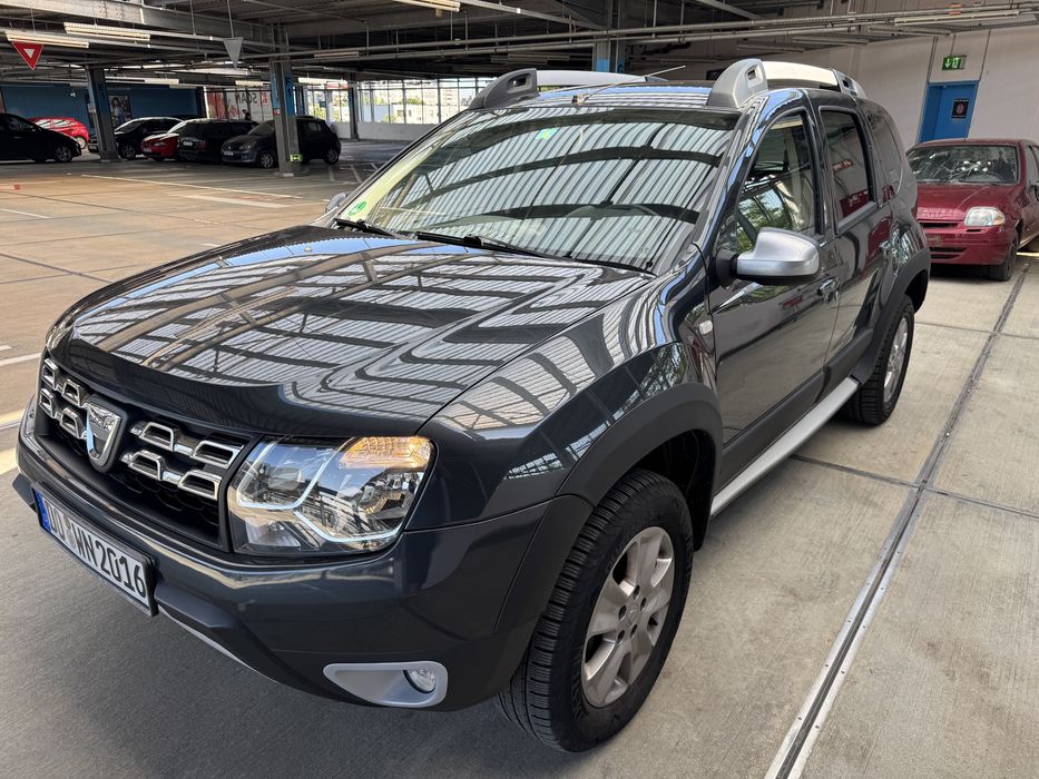 Dacia Duster Prestige /Navi/Scaune incalzite /Piele Bragadiru • OLX.ro