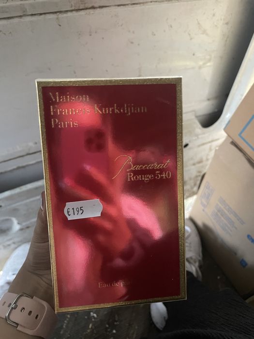 Baccarat rouge 540 varianta edp cu sclipici Bucuresti Sectorul 6 • OLX.ro