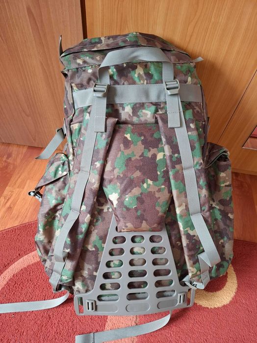 Ranita militara combat 90l cu puiut Berchisesti • OLX.ro