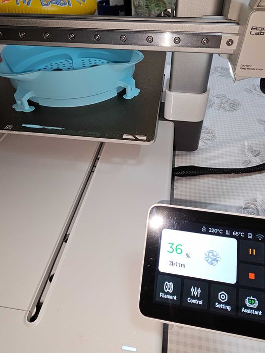 Imprimanta 3D Bambu lab A1 combo Oradea • OLX.ro