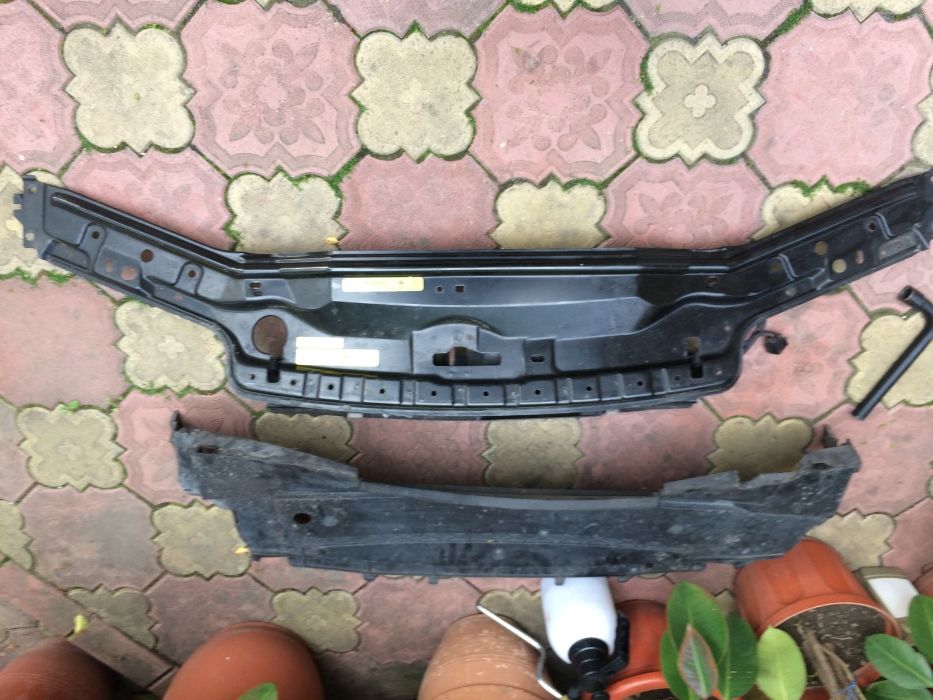 Volvo 80s bara/ fata /aripi/ far/volan/ Bucuresti Sectorul 1 • OLX.ro