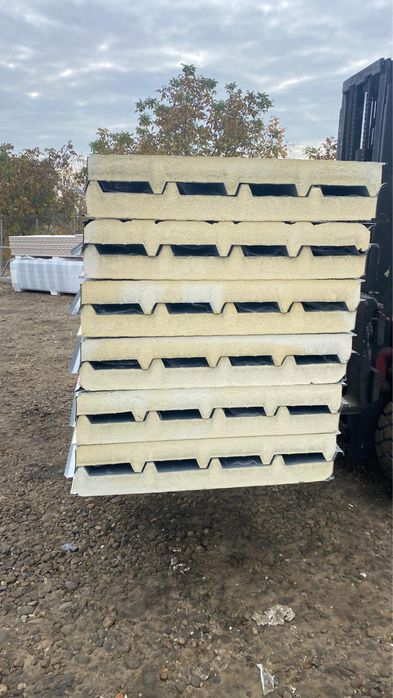 Panouri Sandwich cal.1/Perete/Acoperis Satu Mare • OLX.ro