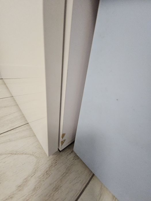 Pat supraetajat copii cu dulap și scară rafturi, 3 locuri Rosu • OLX.ro