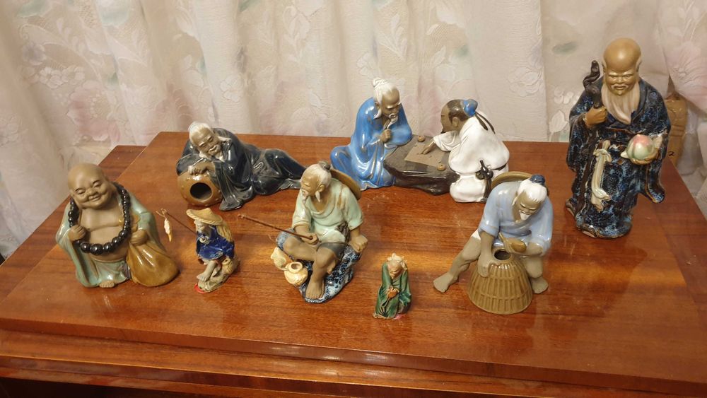 Bibelouri vechi, cani de colectie si articole decor Brasov • OLX.ro