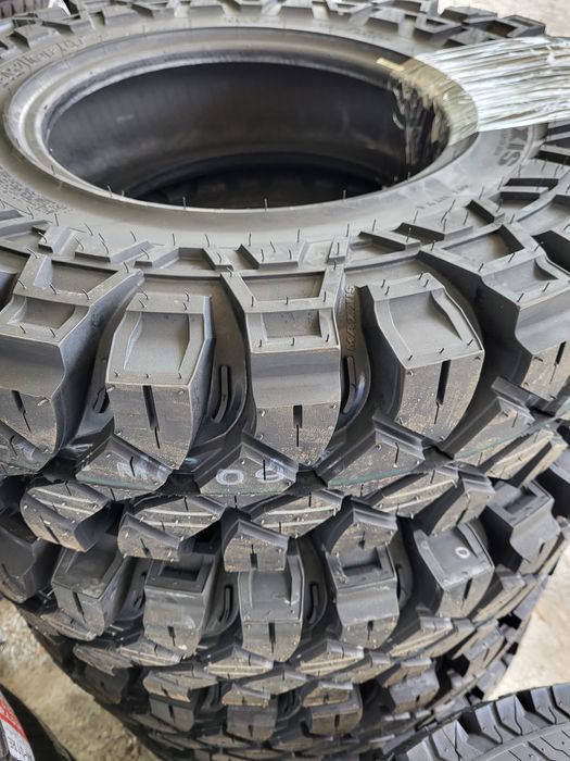 Vand anvelope noi off road,mud terrain 255/85 R16 Maxxis Creepy ...