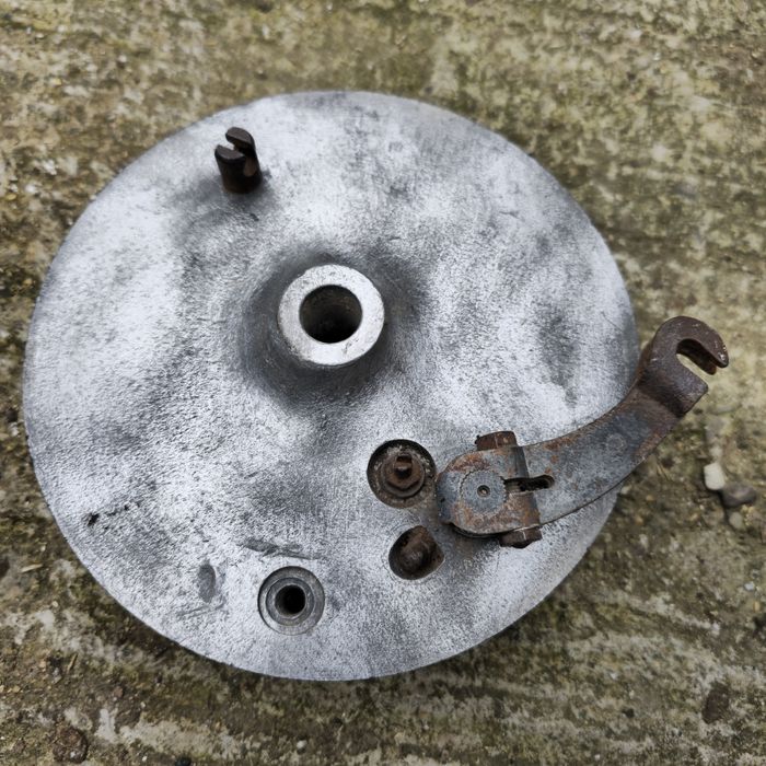 Capac roata si saboti MZ ES 175 250 Simson Jawa IJ Iasi • OLX.ro