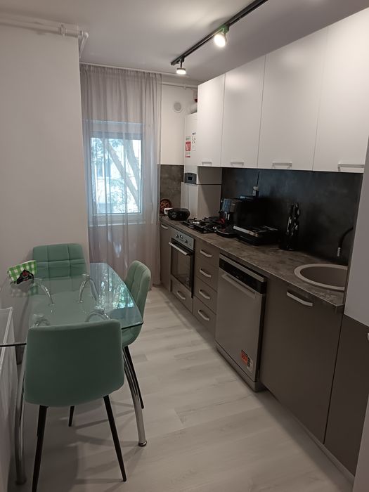 Vănd apartament cu 4camere in micro 17 Satu Mare • OLX.ro
