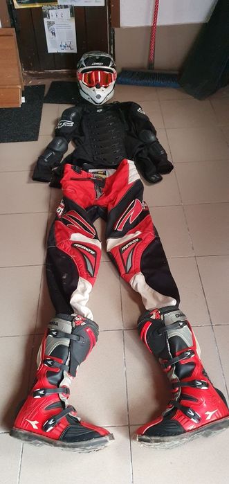 Echipament moto cross complet Baia Mare • OLX.ro