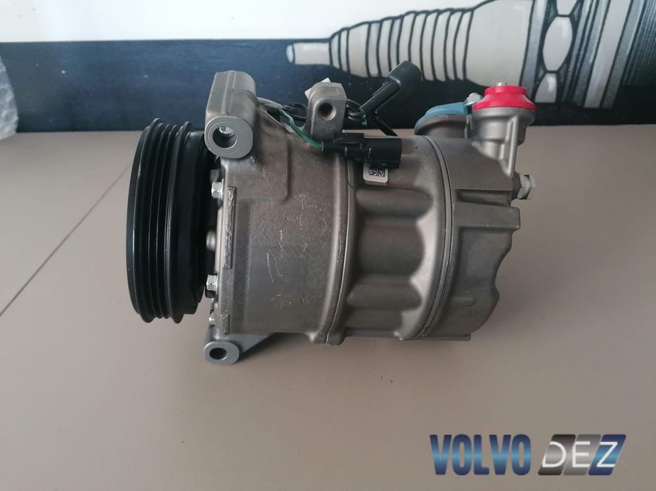 Compresor VOLVO XC60 S60 V60 36050841 Baia • OLX.ro