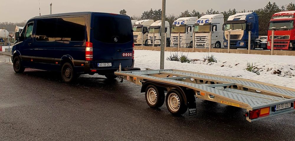 Mercedes Sprinter 8+1 si platformă 4m ( 2023/12) Radu Negru • OLX.ro