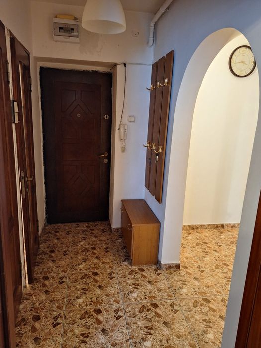 Apartament 3 camere luminos si spatios, direct proprietar, de închiriat ...