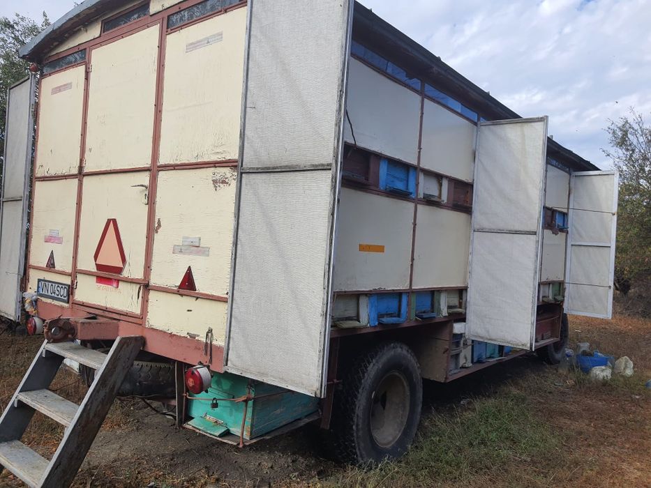 Pavilion apicol inscris in circulatie Focsani • OLX.ro