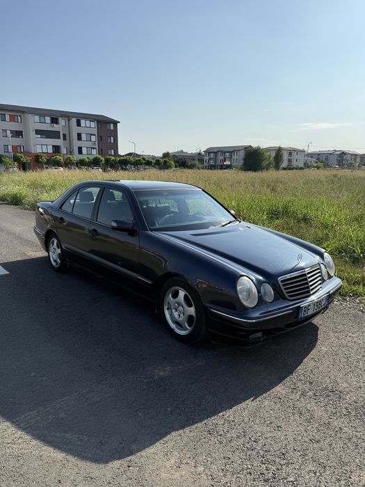 Vând Mercedes E320 W210 avantgarde (nu E220, W211, BMW, Audi) Timisoara • OLX.ro