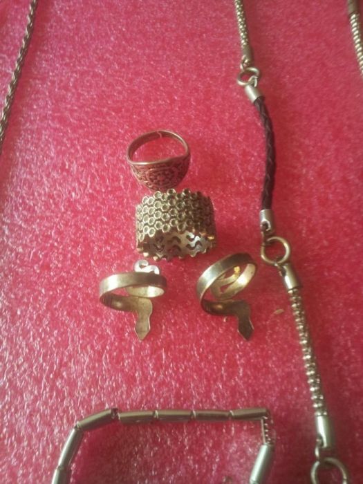 Vind obiecte de artizanat lantisoare inele bratari Oradea • OLX.ro