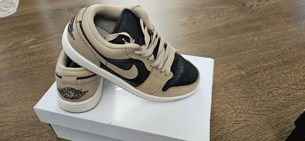 Adidasi Nike Air Jordan Preajba Mare • OLX.ro