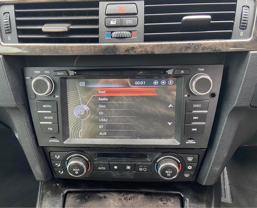 Dezmembrez BMW 335d E92 Bi-turbo 286cp,Recaro piele ,volan padele ...