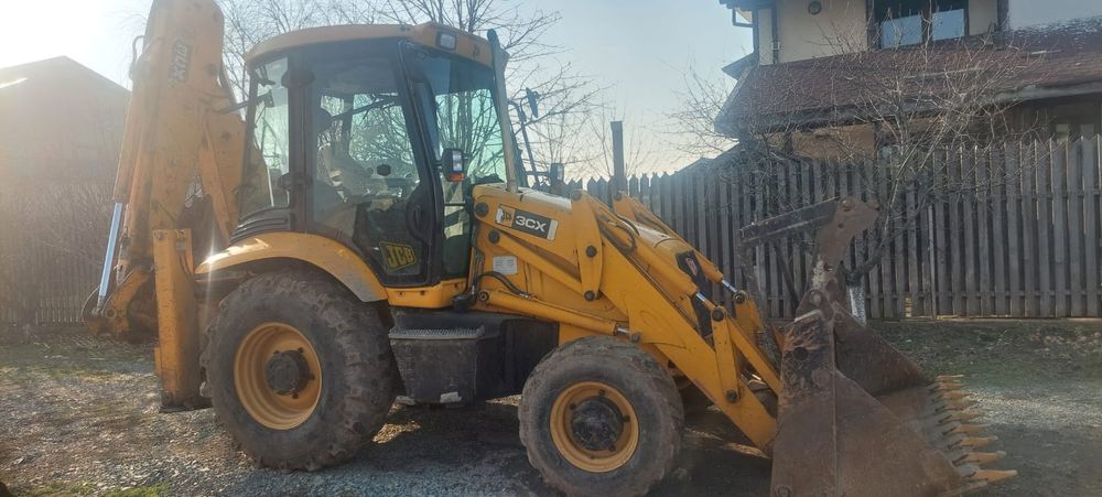 Buldoexcavator JCB 3CX Zurbaua • OLX.ro