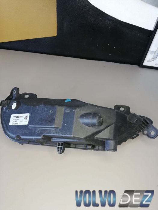 Proiector full LED stanga Volvo XC90 31395865 Baia • OLX.ro