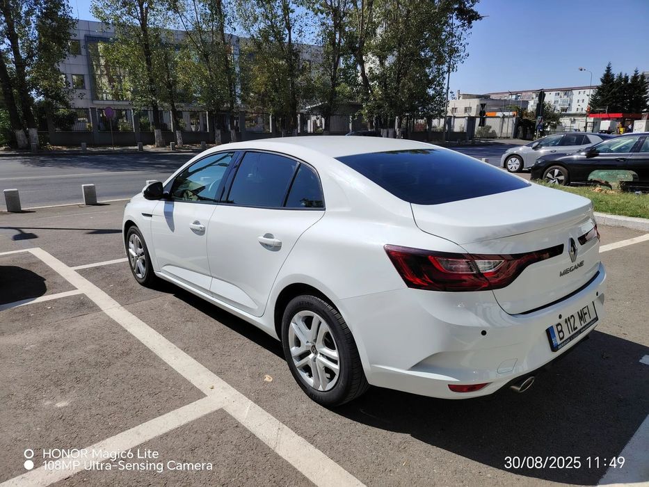 Renault Megane Renault Megane 4 Sedan an 2020, 67000 km, motor benzină 1330 turbo 116 Bucuresti ...