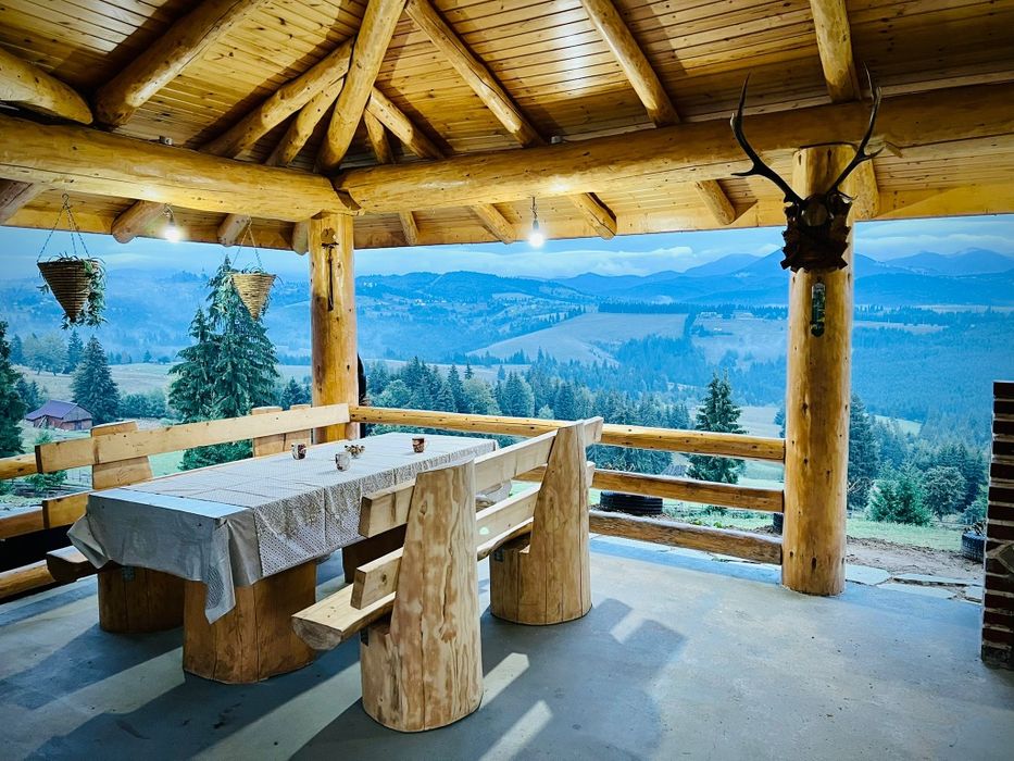 Cabana Adisor Tihuta - Piatra Fântânele (Castel Dracula ) Piatra ...