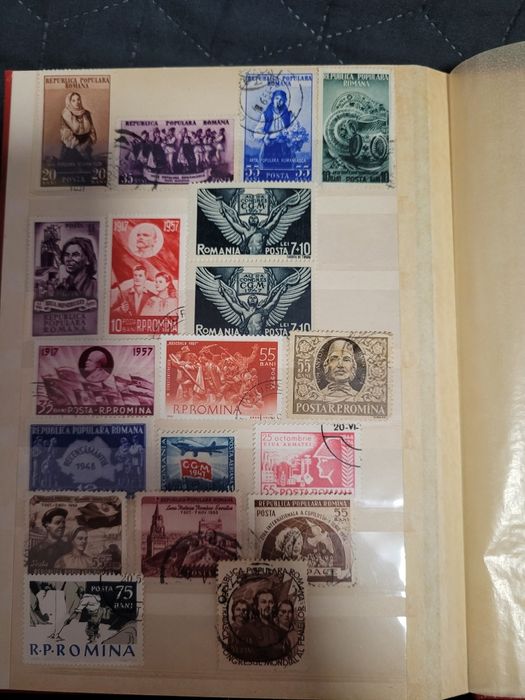 Vind clasor cu timbre perioada regală nestampilate Sarbi • OLX.ro