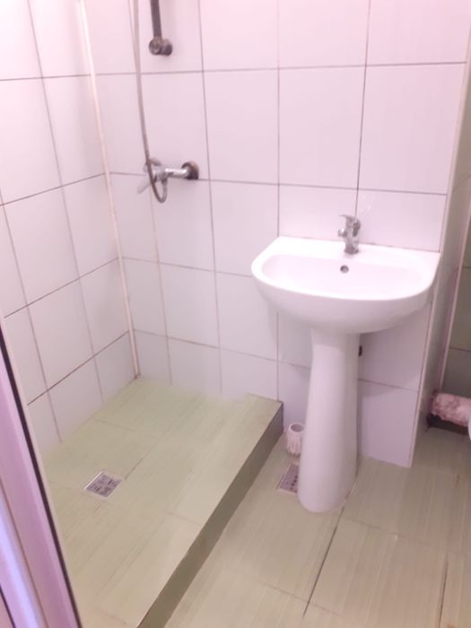 Apartament 2 camere Scoala 8 Constanta • OLX.ro
