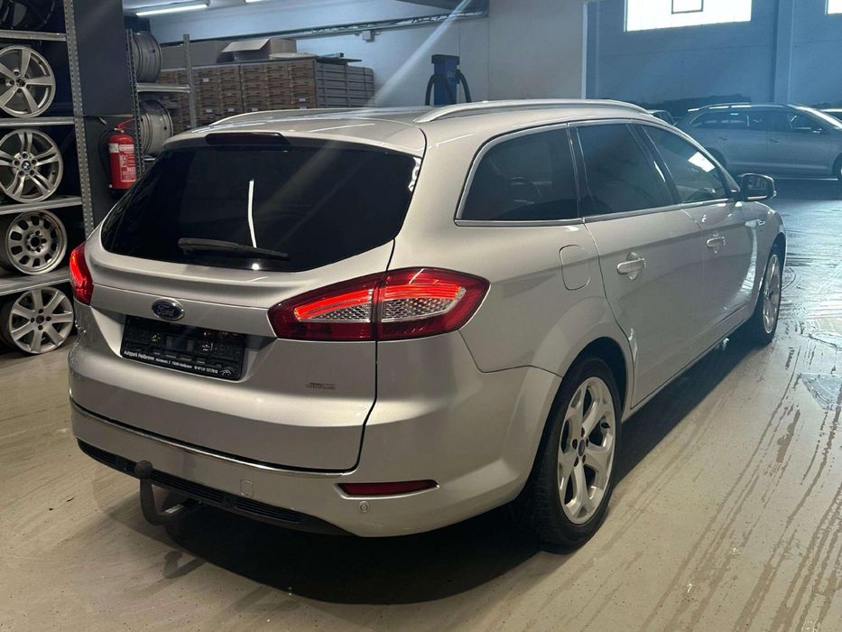 Haion / bara spate / carlig / tripla /stopuri Ford Mondeo MK4 facelift ...