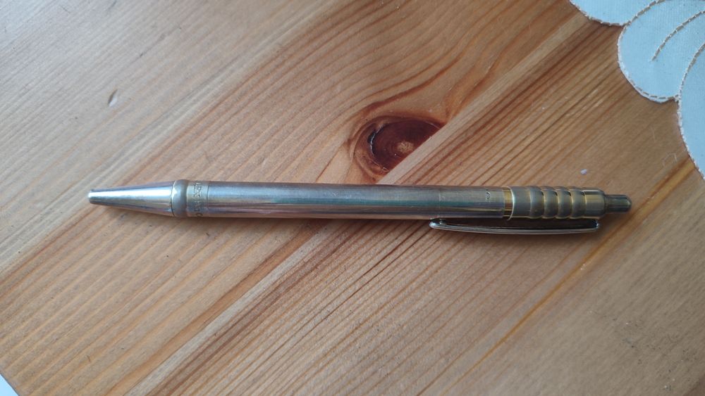 Pix Argint The Lalex pen Bucuresti Sectorul 6 • OLX.ro