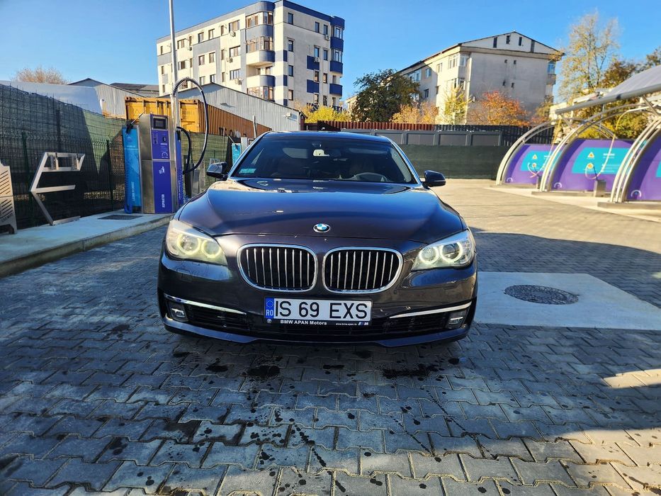 Bmw seria 7 750 ldx facelift 2013 Iasi • OLX.ro