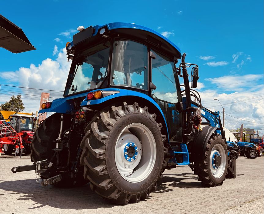 Tractor Solis 60 Cp cu cabina si incarcator frontal Ardita BH Oradea ...