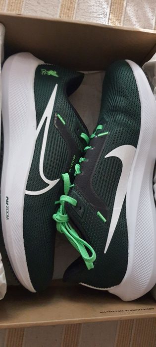 Nike Zoom Pegasus 40,nr.45 Timisoara • OLX.ro