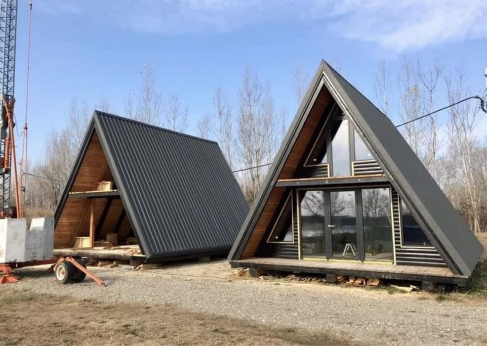 Vana cabane de gradina și de locuit Piteasca • OLX.ro