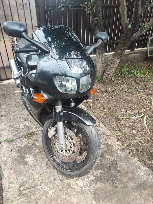 Honda Vfr 750 F rc36 Vaslui • OLX.ro