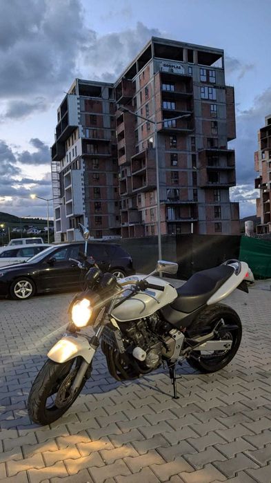 Honda Hornet 600cc 2002 LIMITAT A2! Bistrita • OLX.ro