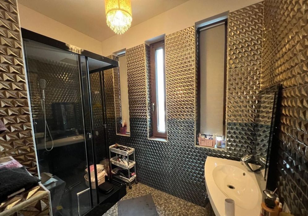 Vand casa stil meditarean promanada Craiova • OLX.ro