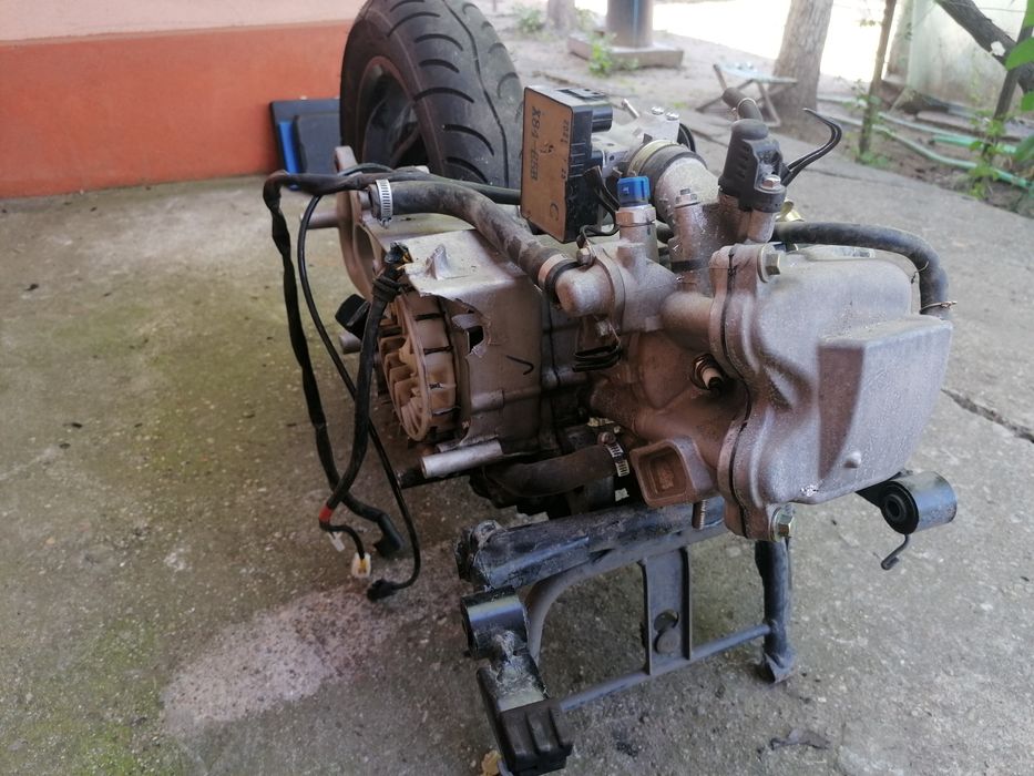 Sym jet x 125 AVARIAT Bucuresti Sectorul 3 • OLX.ro