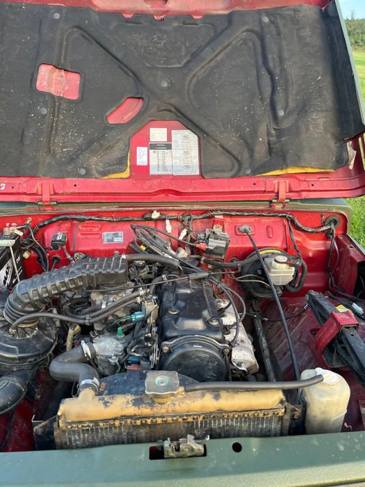 Suzuki Samurai 1.3 benzina 1995 Saros pe Tarnave • OLX.ro