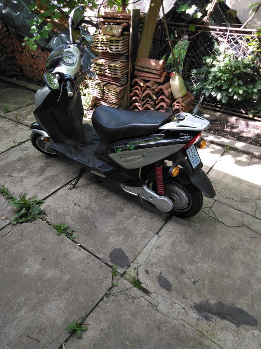 Scuter electric 1000 w ,cu acte Fagaras • OLX.ro