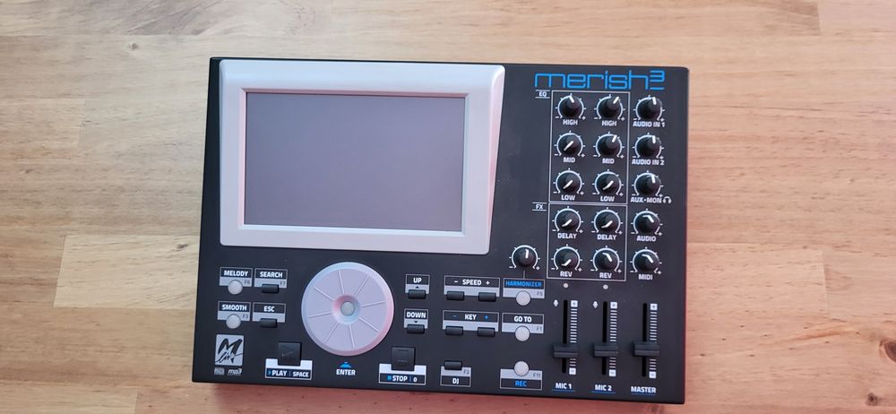 Vand M-Live Merish 3 Sfantu Gheorghe • OLX.ro